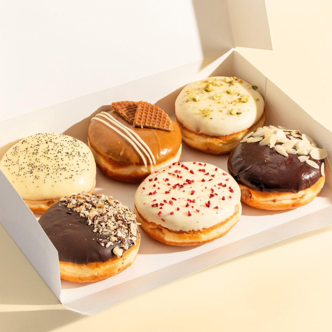THE SUPREMES DELUXE DOUGHNUT BOX – Planet Doughnut